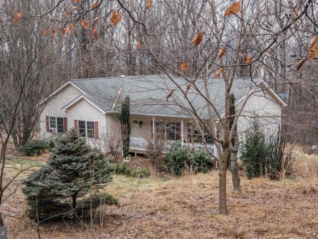 1195 Shangri La Rd, Bentonville, VA 22610 | MLS #VAWR2012 | Compass
