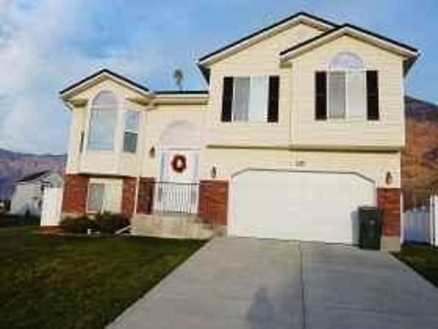 $1195 / 3br Price Lowered!Beautiful 3 Bed / 2 Bath Home for Rent in Northern Ogden Northern Ogden