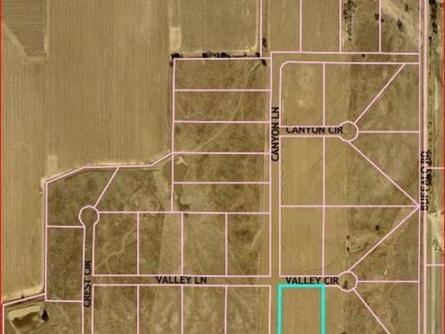 11963 Canyon Ln, Doniphan, NE 68832