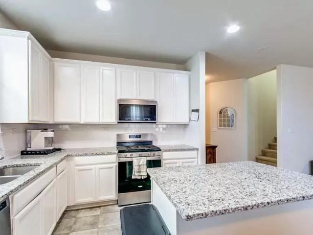11962 Longfellow Ranch, Unit 3 4 Bedroom Home for Rent at 11962 Longfellow Rnch #3, San Antonio, TX 78254