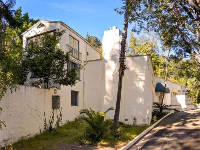 1196 Brooklawn Drive