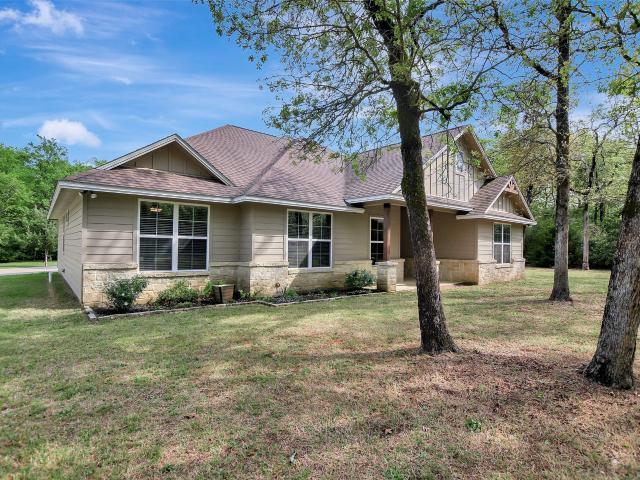 1196 Evelyn Court