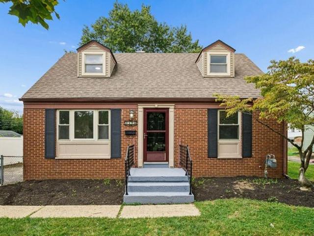 1196 Frisbee Dr, Columbus, OH 43224