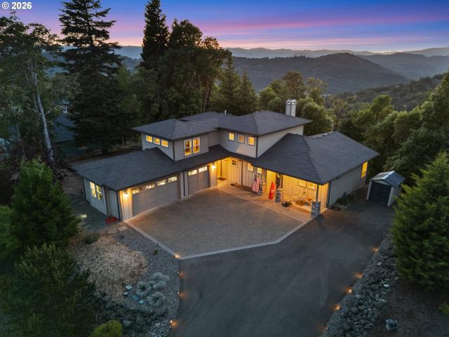 1196 southridge way