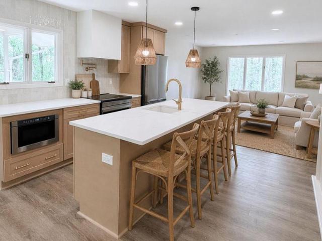 1196 Tanager Drive