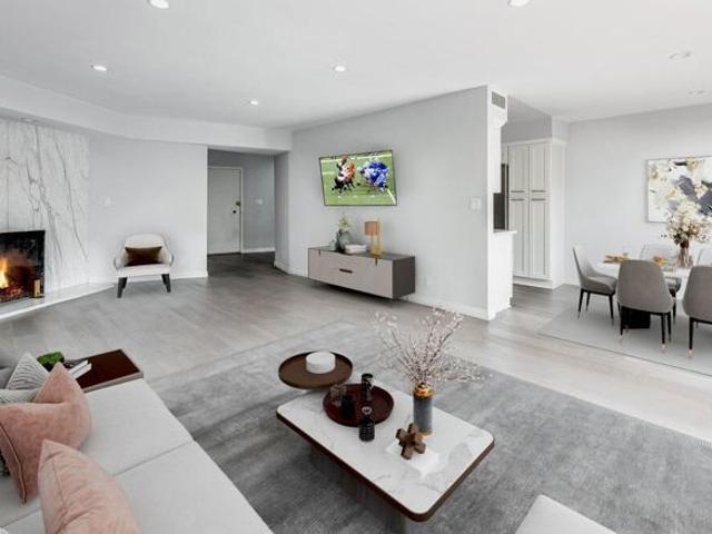 11970 Montana Ave #207, Los Angeles, CA 90049