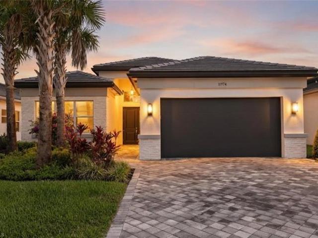 11974 Gardenia Ave, Naples, FL 34120