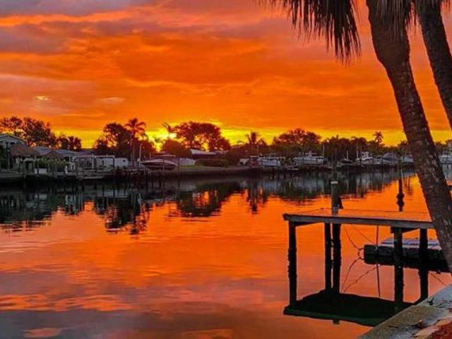 11975 3rd St E #1, Treasure Island, FL 33706
