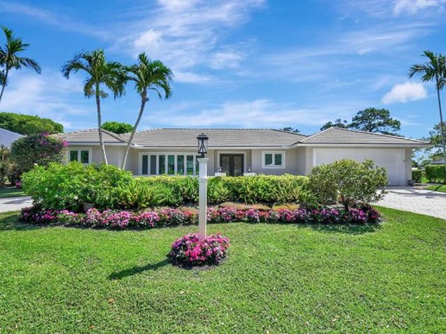 11976 N Lake Dr, Boynton Beach, FL 33436