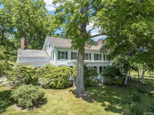 1197 Bulls Head Rd, Clinton Corners, NY 12514