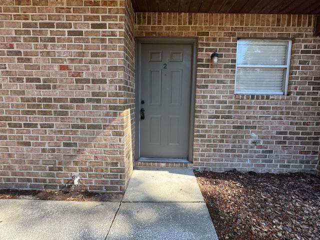 1197 Bentley Road, 2 beds, 1 full and 1 half bath