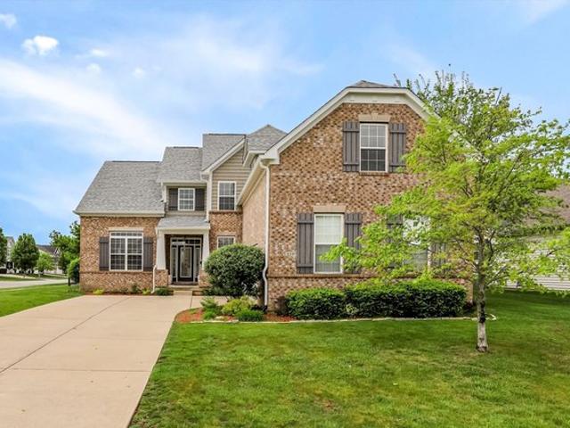 1197 Lucca Dr, Greenwood, IN 46143