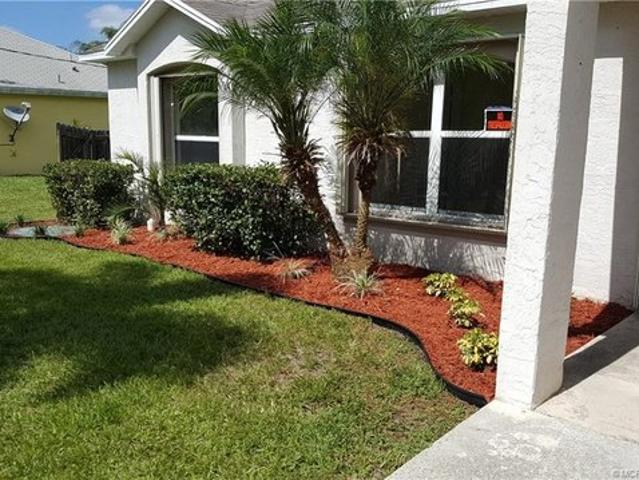 1197 SW Empire St, Port Saint Lucie, FL 34983