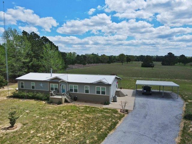 11986 County Road 112, Centerville, TX 75833