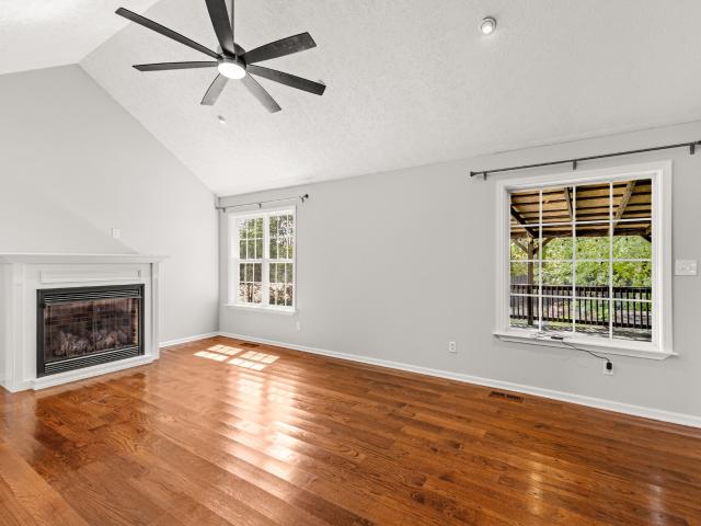 1198 W Grab Creek Rd