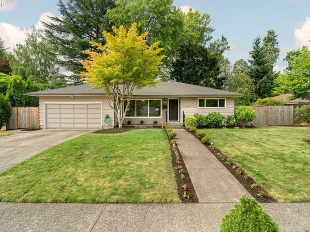 11990 SW Bowmont St, Portland, OR 97225
