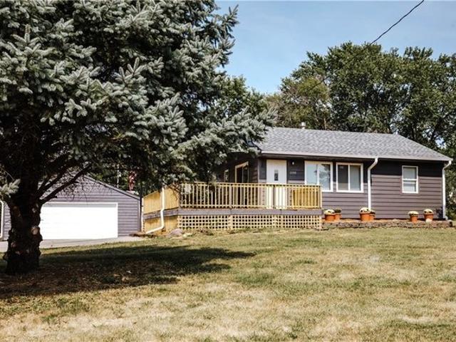 1199 Mason Ave, Des Moines, IA 50315