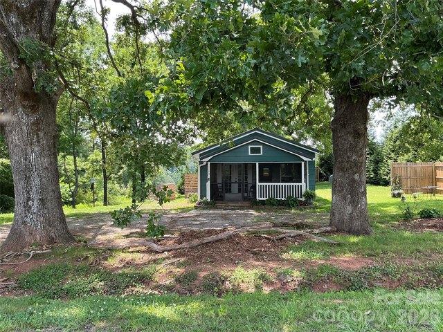 1199 McEntire Rd, Rutherfordton, NC 28139