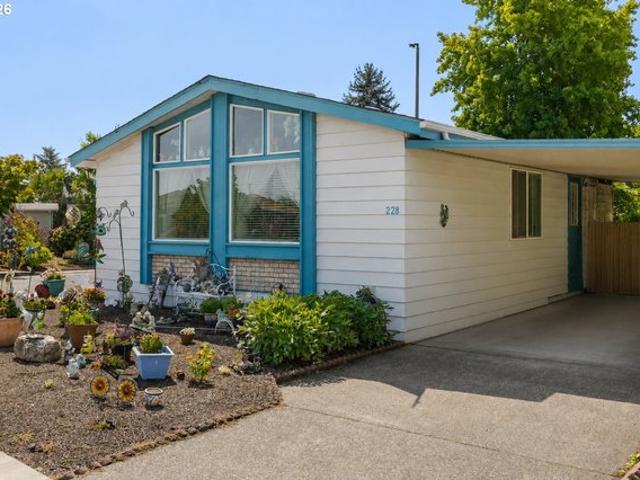 1199 N Terry St Spc 228, Eugene, OR 97402