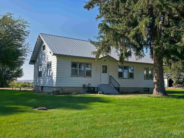 1199 County Rd 70