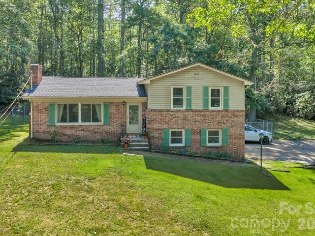 1199 Deer Park Lake Road