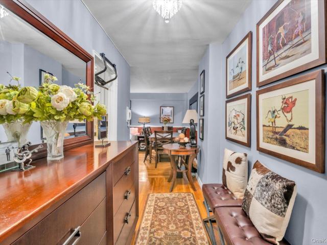 1199 E 53rd Street 5C