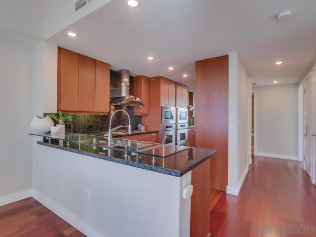 1199 Pacific Hwy 1204