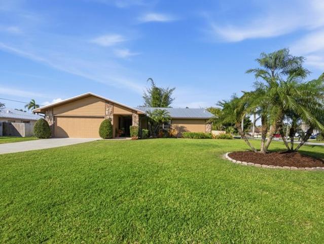 1199 SE Proctor Ln, Port Saint Lucie, FL 34983