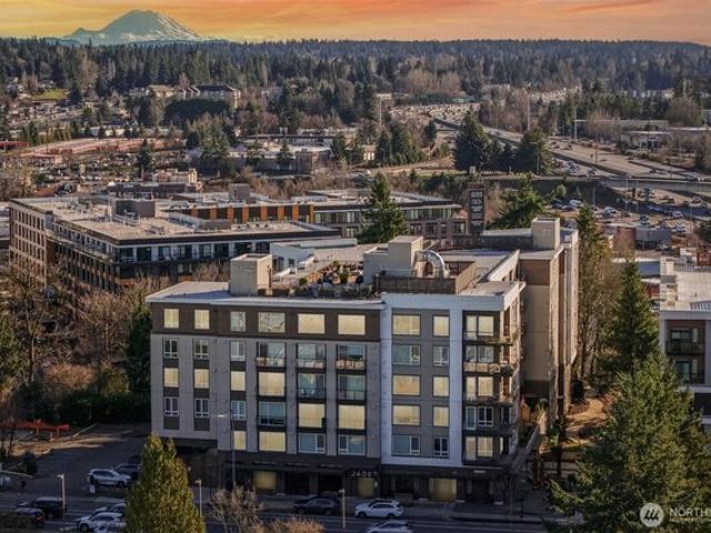 11903 NE 128th St Unit 320, Kirkland, WA 98034