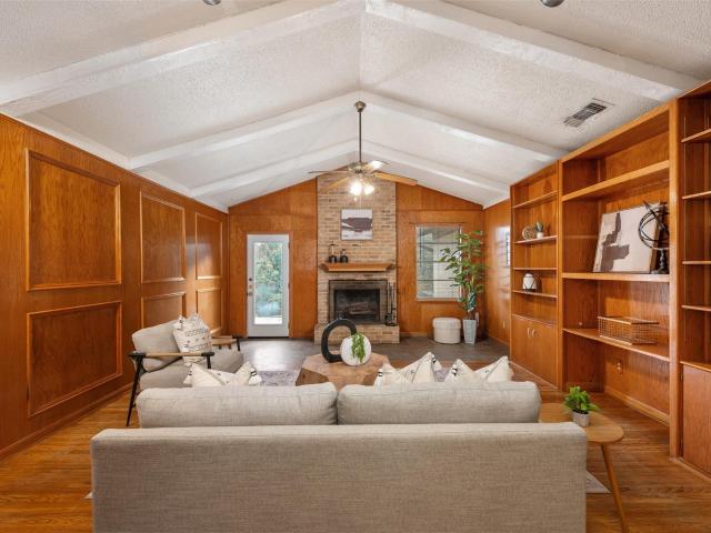 11903 Rennalee Loop