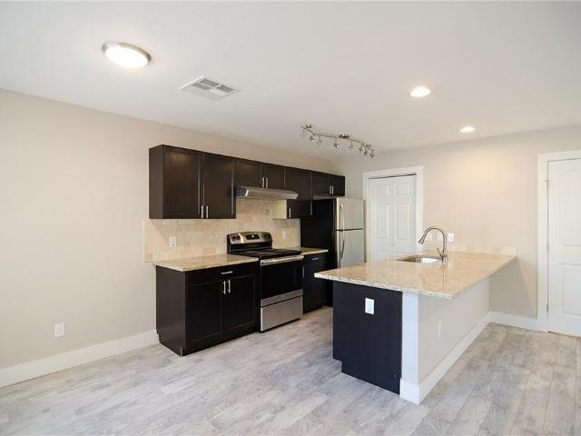 11901 Alpheus Ave # B