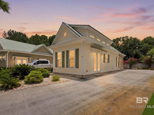 11901 Gateway Dr, Elberta, AL 36530