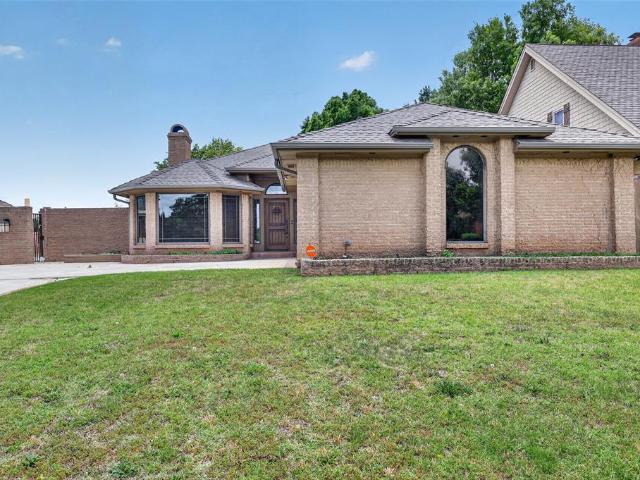 11901 Maple Ridge Road