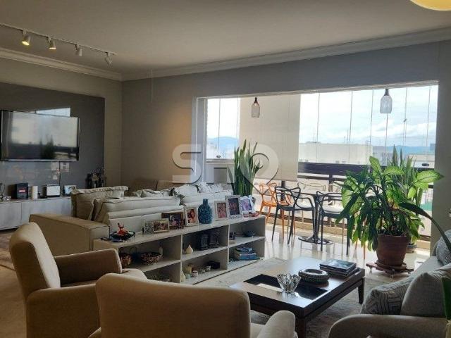 #1190231 Apartamento Locação com 160.00 m², 3 Quarto s, por R$ 12.000