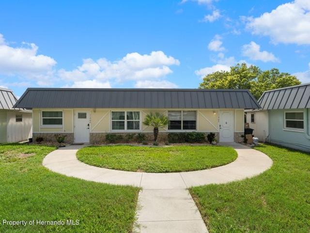 11904 Bayonet Ln, New Port Richey, FL 34654