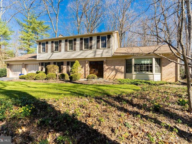 11905 Viewcrest Terrace