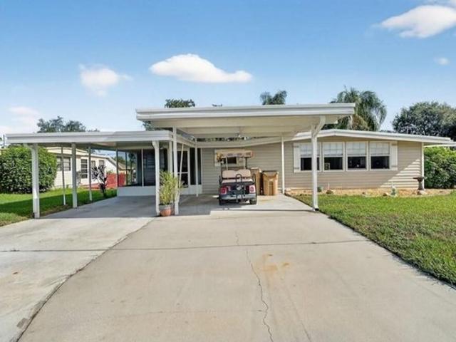 11905 Linda Ave, Tavares, FL 32778