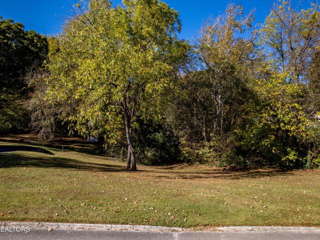 11905 Midhurst Drive