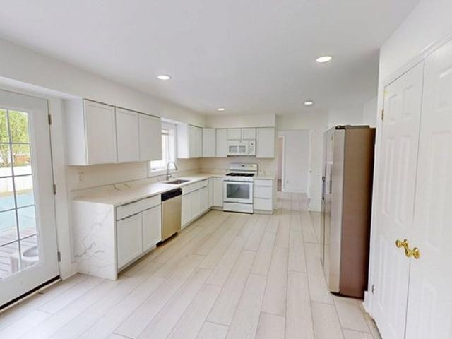 11906 Bion Dr, Fort Washington, MD 20744