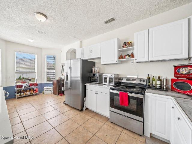 1190 Olde Bailey Ln, Melbourne, FL 32904 | MLS #1075