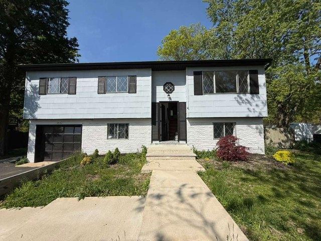 1190 Dell St, Toms River, NJ 08755