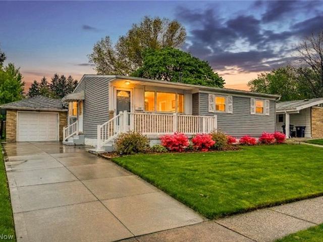 1190 Jeanie J Ave, Akron, OH 44310