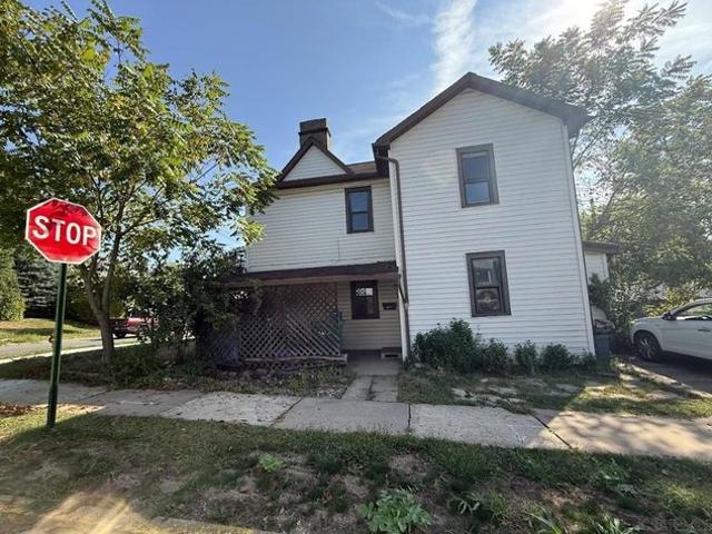 1190 Philadelphia St, Indiana, PA 15701