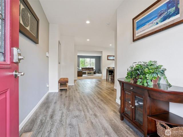 1190 th Street NE