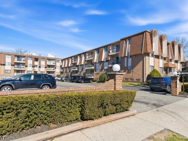 1190 W St Georges # A19