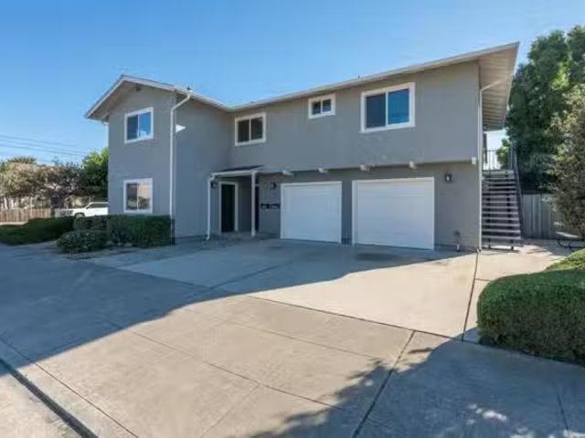 1190 7th, Monterey CA 93940