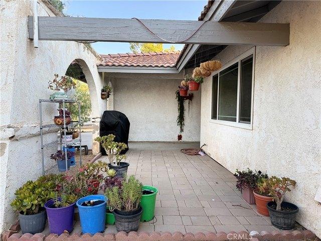 11910 Hawthorne Ave, Hesperia, CA 92345