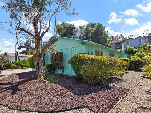 11911 Lomica Dr, San Diego, CA 92128 | Compass