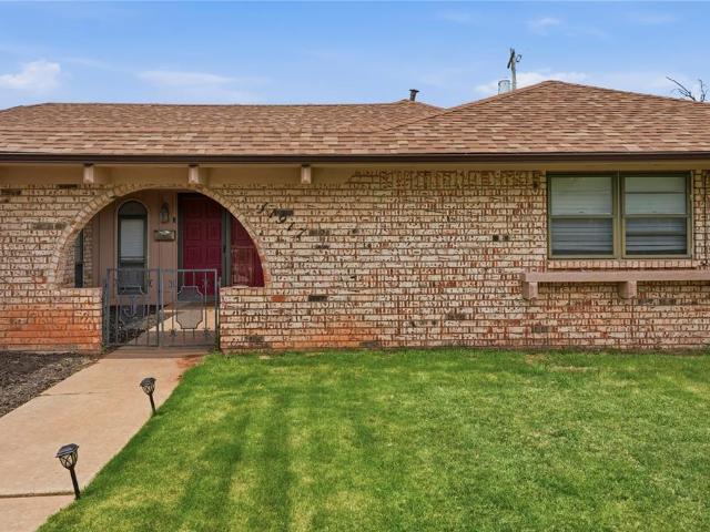 11917 Camelot Place