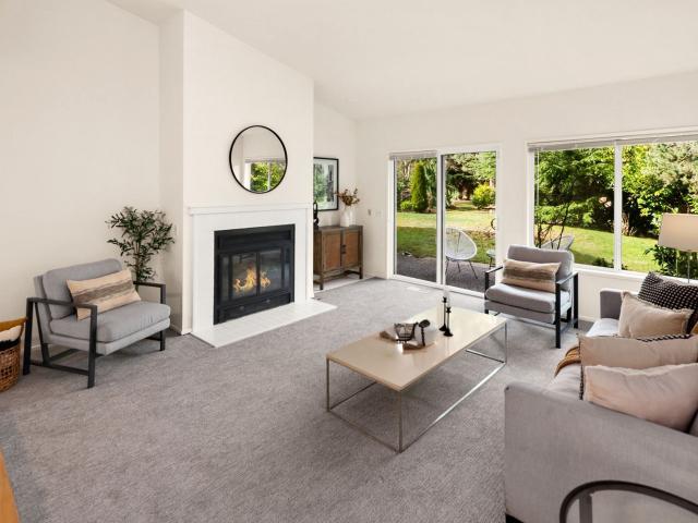 11917 Stendall Place N, Seattle, US, WA